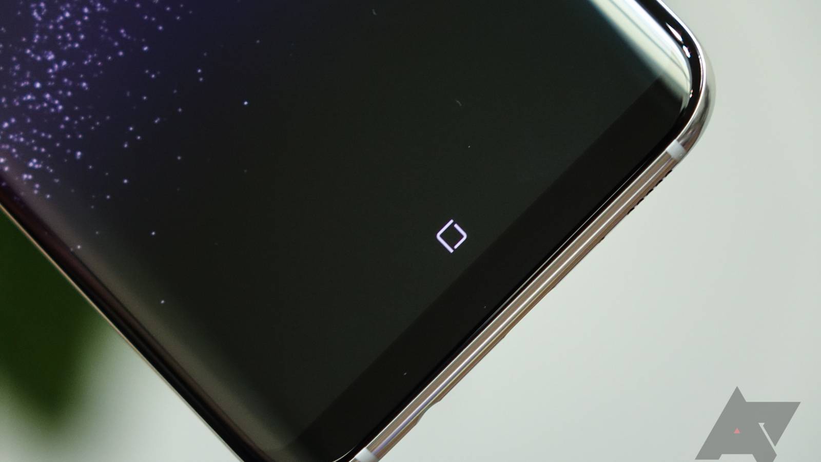 The Galaxy S8 has configurable virtual navigation buttons - and an ...