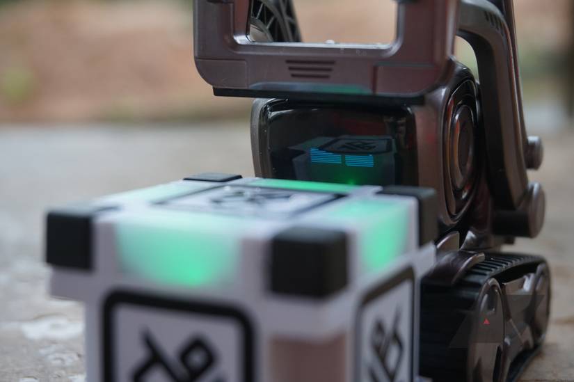 Cozmo Collector's Edition review: Still adorable, still fun