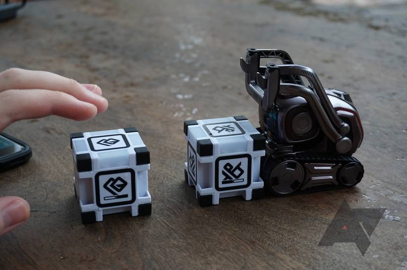 Cozmo Collector's Edition review: Still adorable, still fun