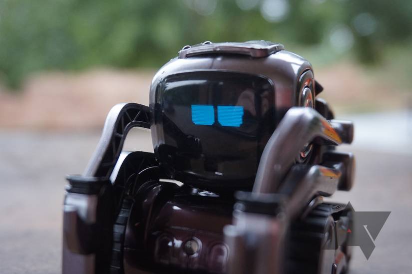 Cozmo Collector's Edition review: Still adorable, still fun