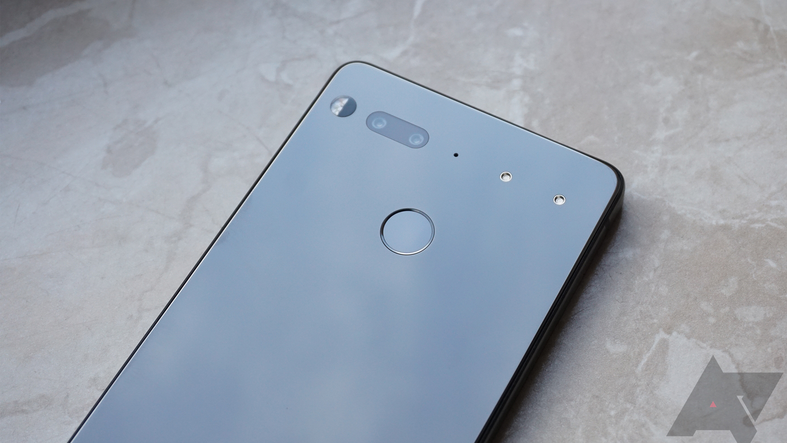 Essential Camera app gets updated with portrait mode, reduced ...