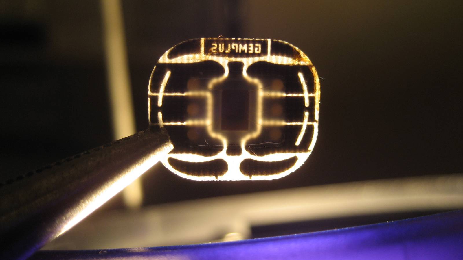 SIM vs. eSIM vs. iSIM: What are the differences?