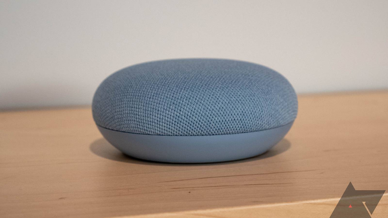Google Nest Mini vs Home Mini: What's new?
