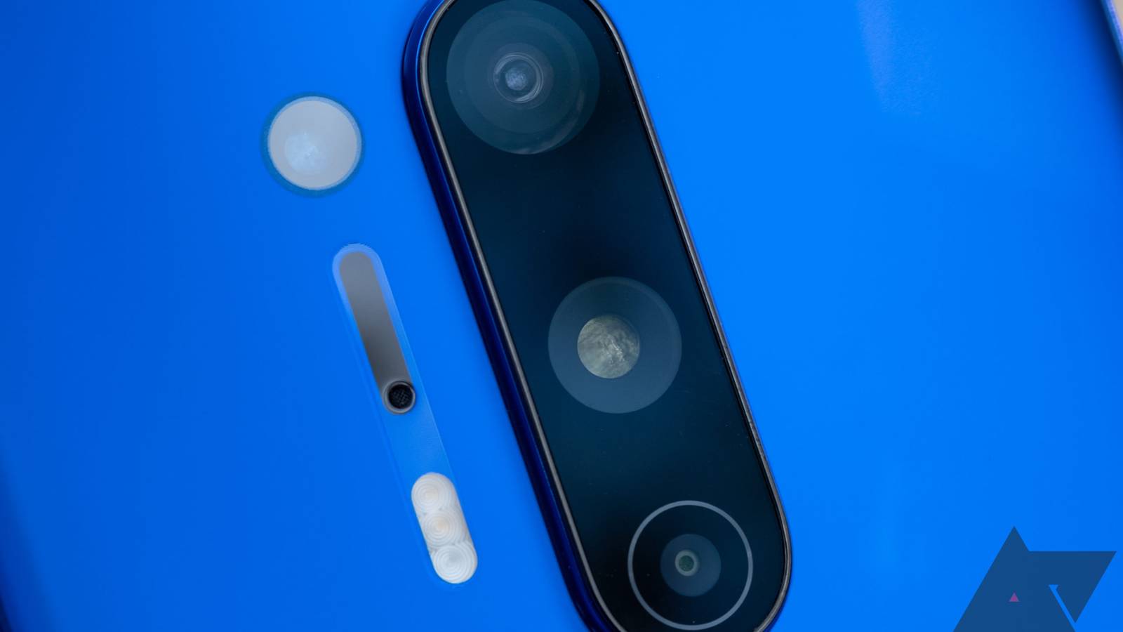 OnePlus pulls update that disabled the 8 Pro's 'X-ray' camera in Oxygen ...