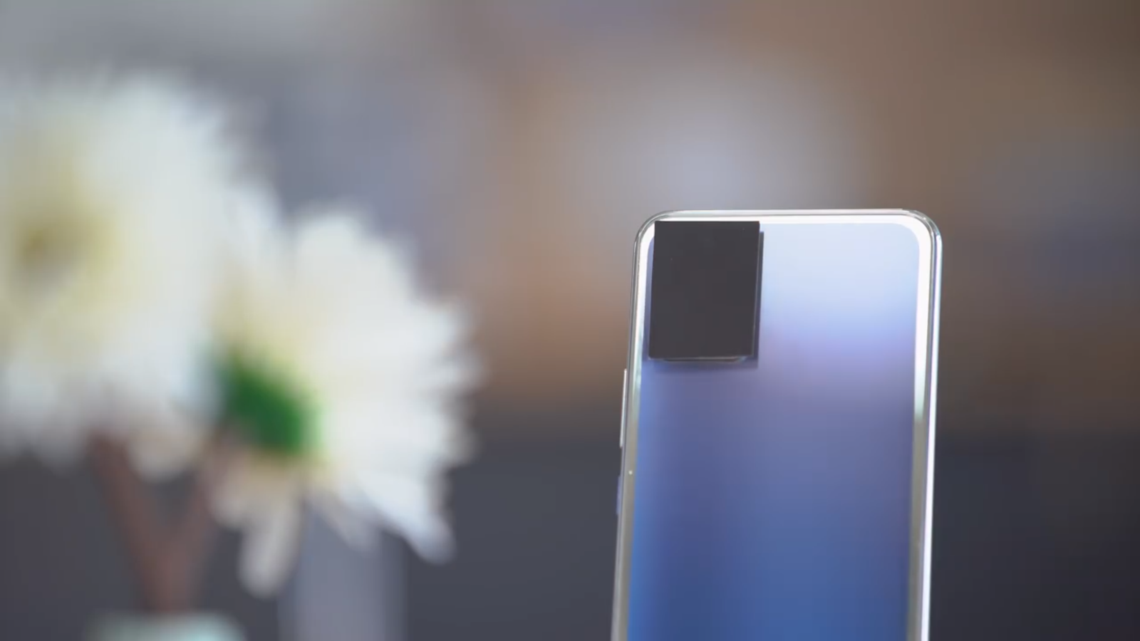 Vivo has built a color-changing phone prototype using electrochromic glass