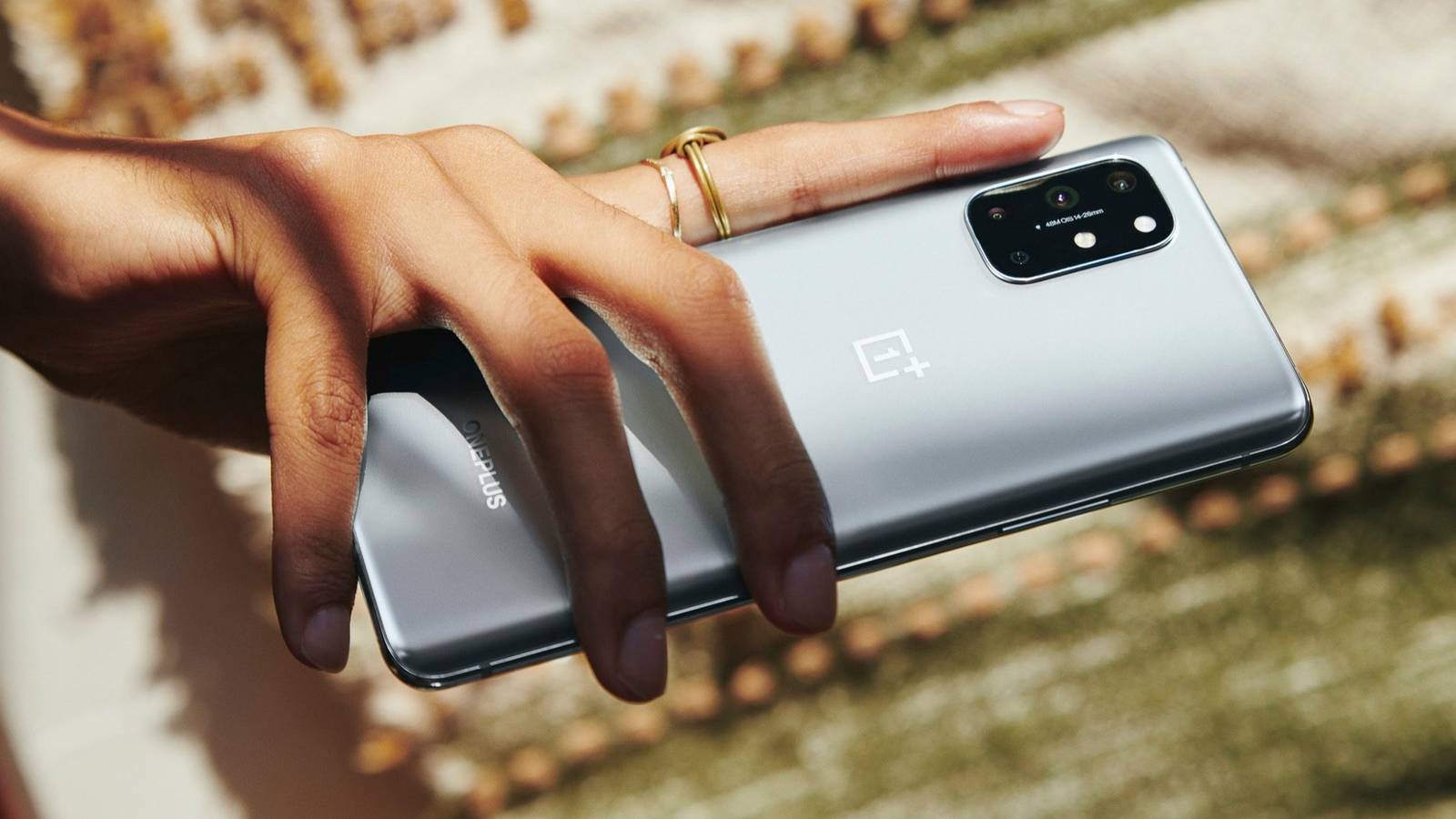 T-Mobile's OnePlus 8T+ is IP68-rated, unlike the unlocked 8T
