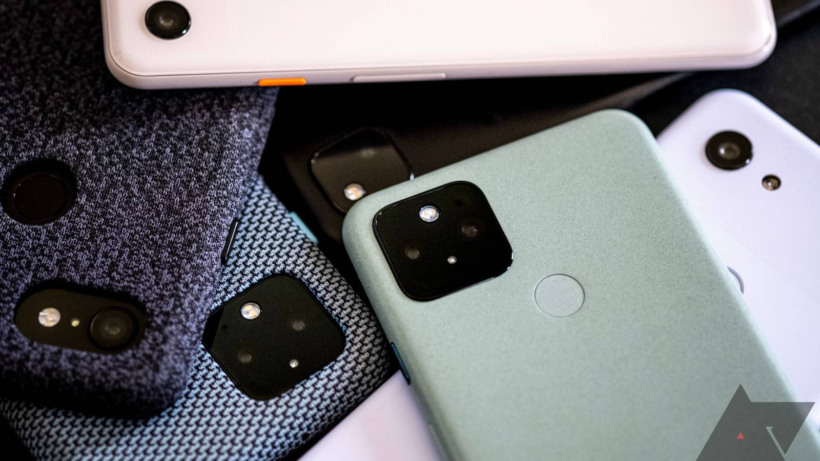 Google Pixel 6 gets its Dirty Pipe fix and improved haptics in the May ...