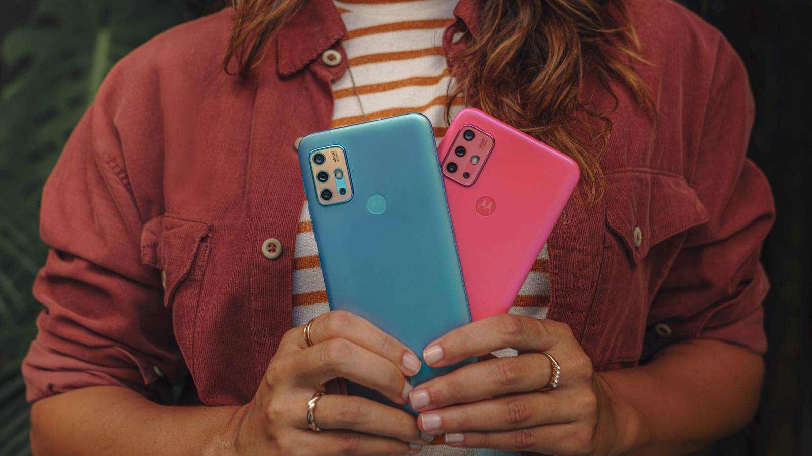 Motorola phones at risk of hacking with chip-level vulnerability
