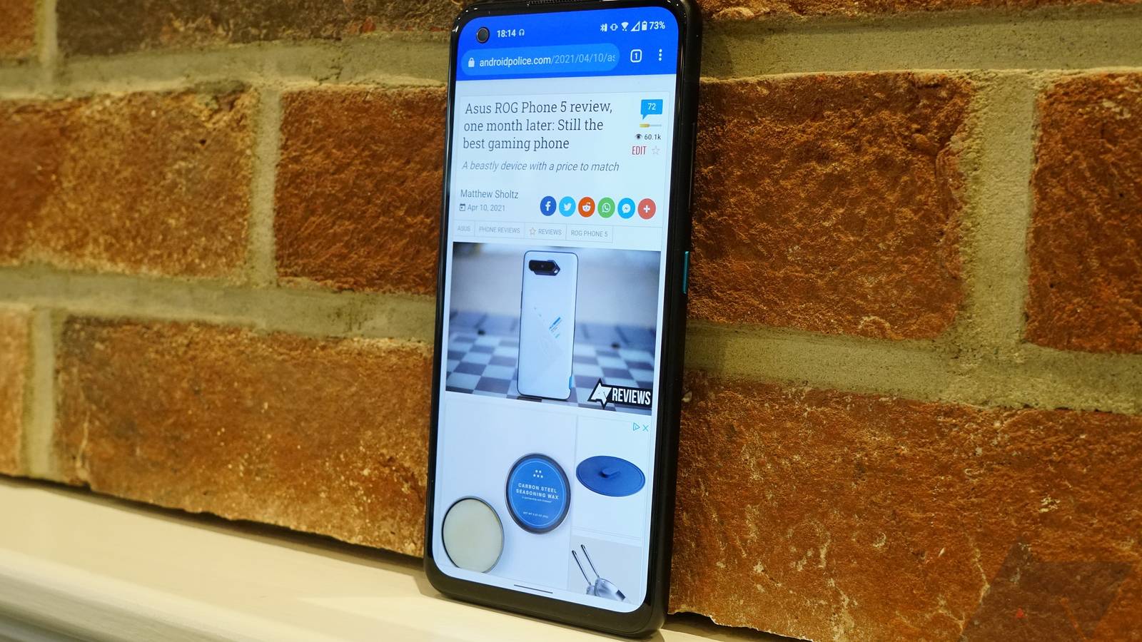 The only "small" Snapdragon 888 phone is now available in the US