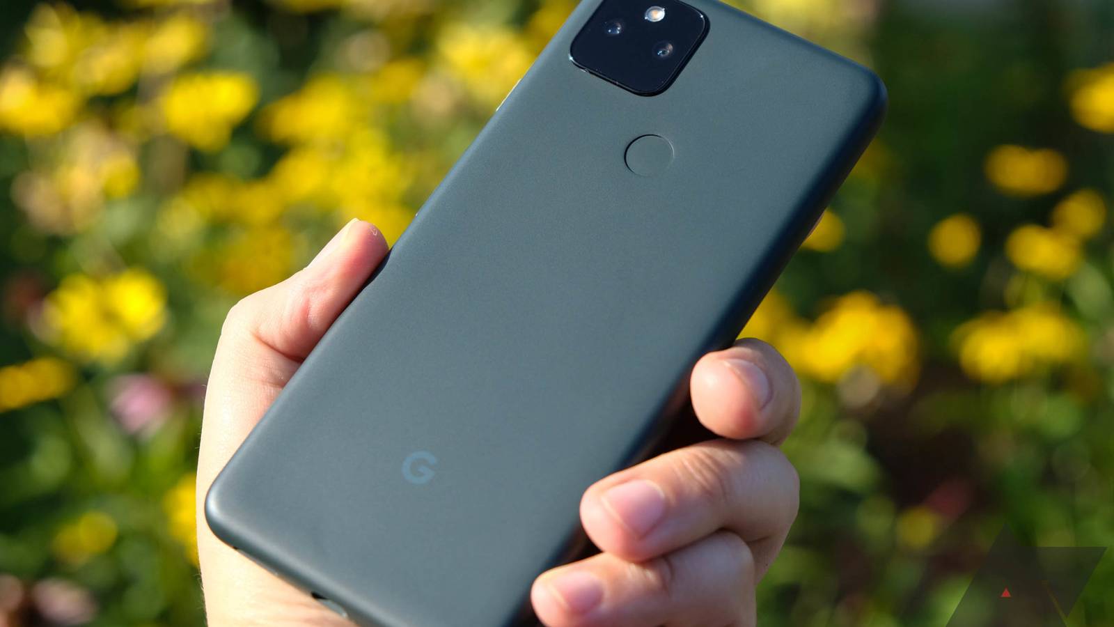 Pixel 5a teardown confirms Pixels are still very hard phones to repair