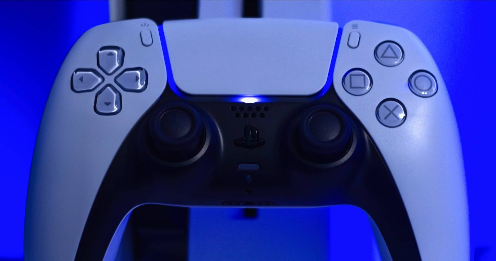 Android 12 gets PlayStation DualSense controller support courtesy of Sony