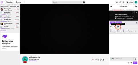 How to make someone a mod on Twitch