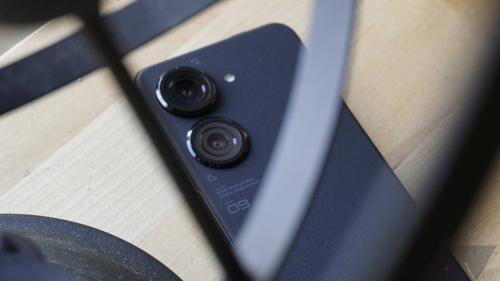 Leak reveals Asus Zenfone 10 from every perceivable angle