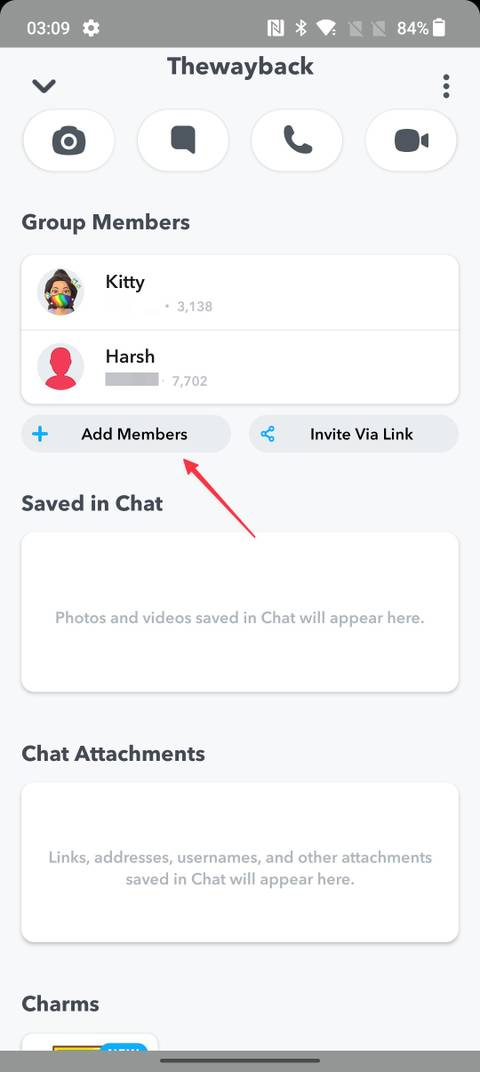 The fastest way to make a group chat on Snapchat