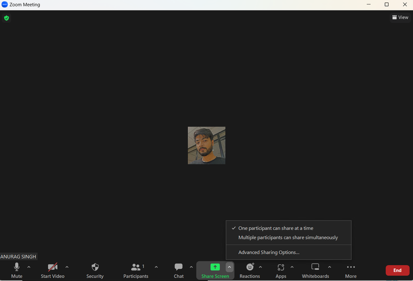 How to turn on screen sharing on a Zoom call