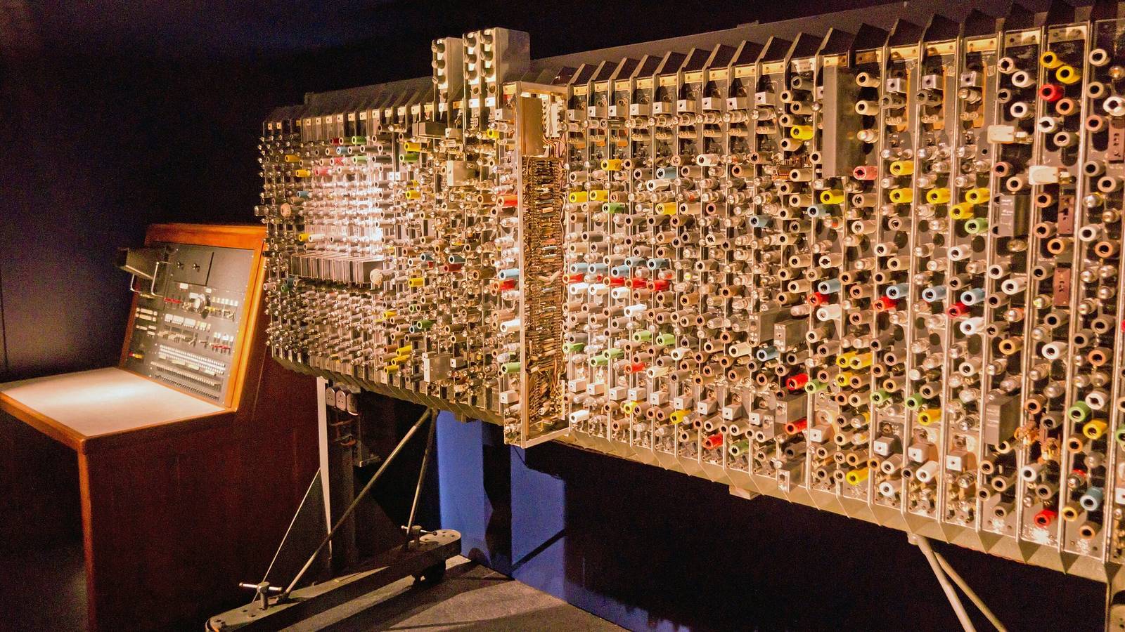 T-NLG: Microsoft's language generation model explained