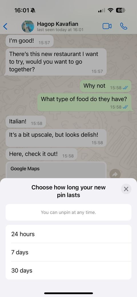 WhatsApp: How to pin a message