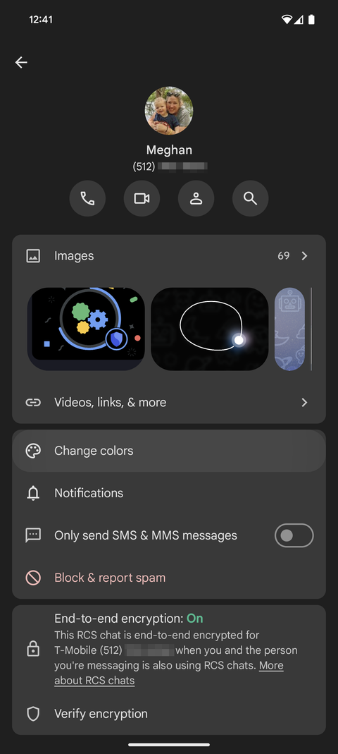 Google Messages is starting to roll out custom RCS colors