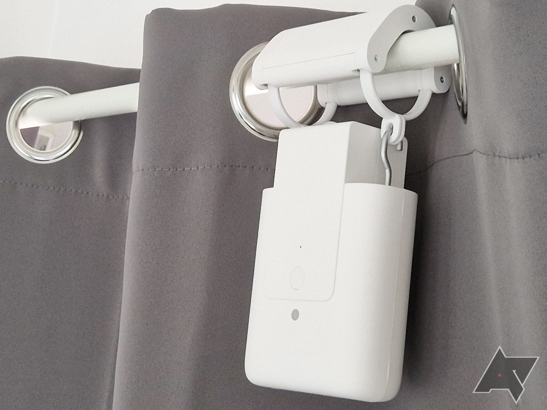 Aqara Curtain Driver E1 review: Smart but expensive curtain automation