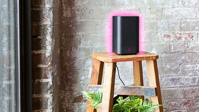 Comcast's revamped Xfinity plans come with a free unlimited mobile line