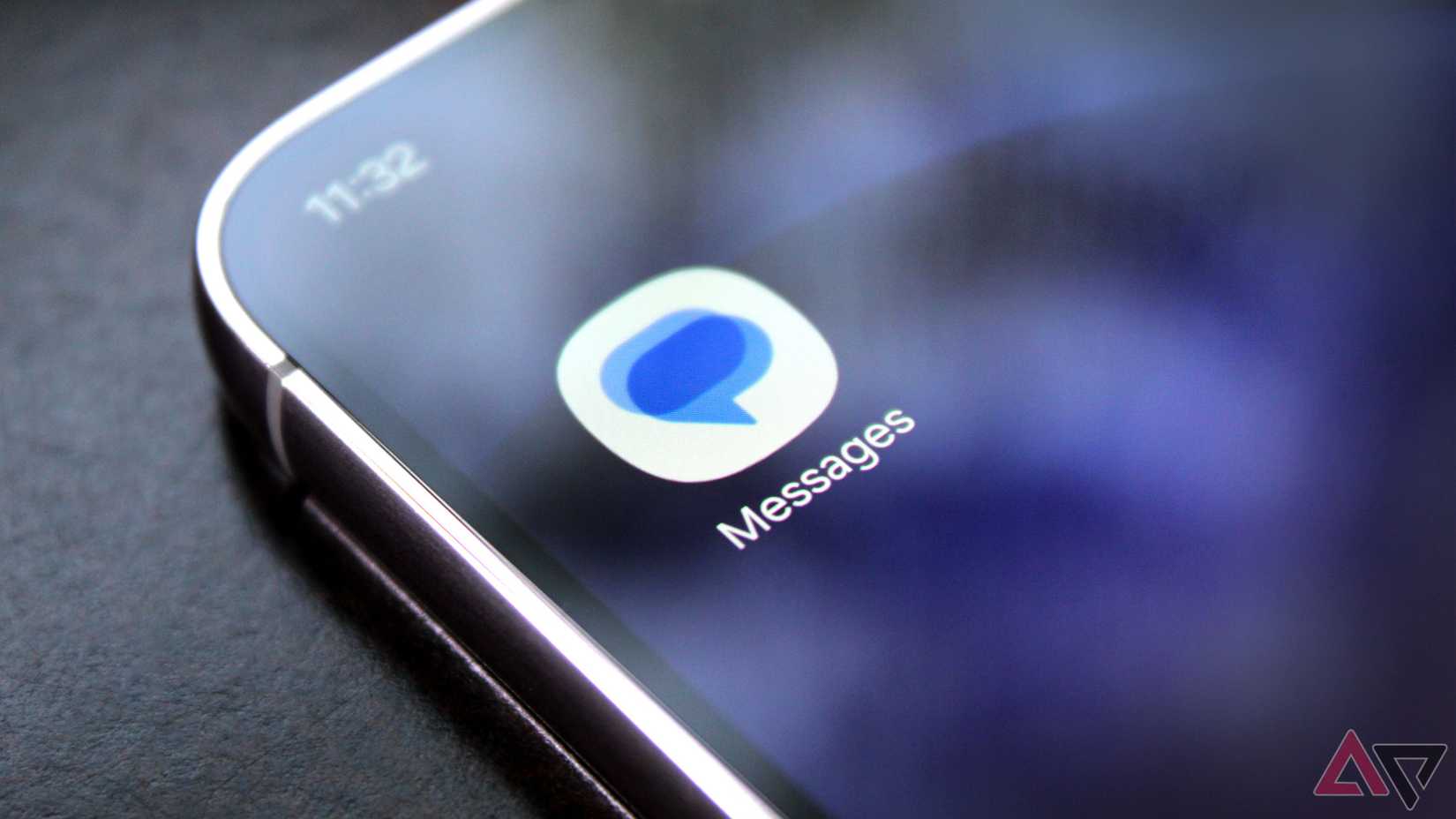 Google Messages gets more expressive with single-emoji full-screen effects