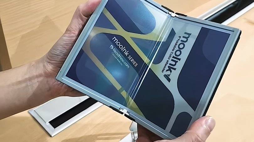 This color e-reader folds just like a real book, the first of its kind