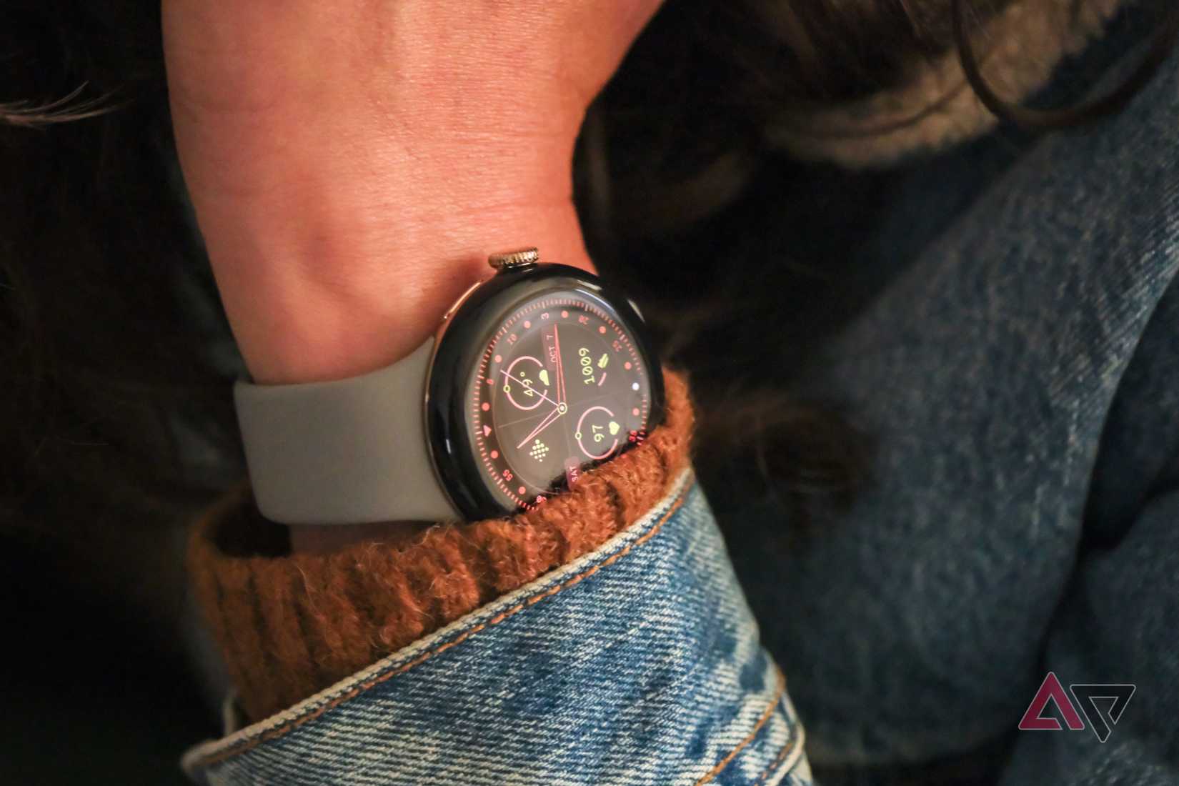 Samsung Galaxy Watch 7 vs. Google Pixel Watch 2: Which wearable is ...