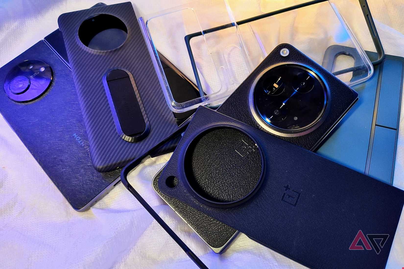5 reasons you deserve free cases with new phones