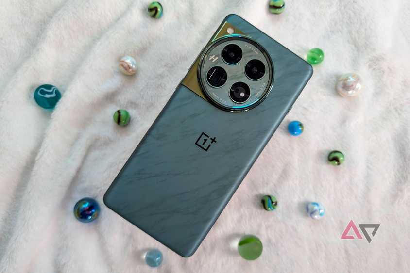 12 common OnePlus 12 problems with simple solutions