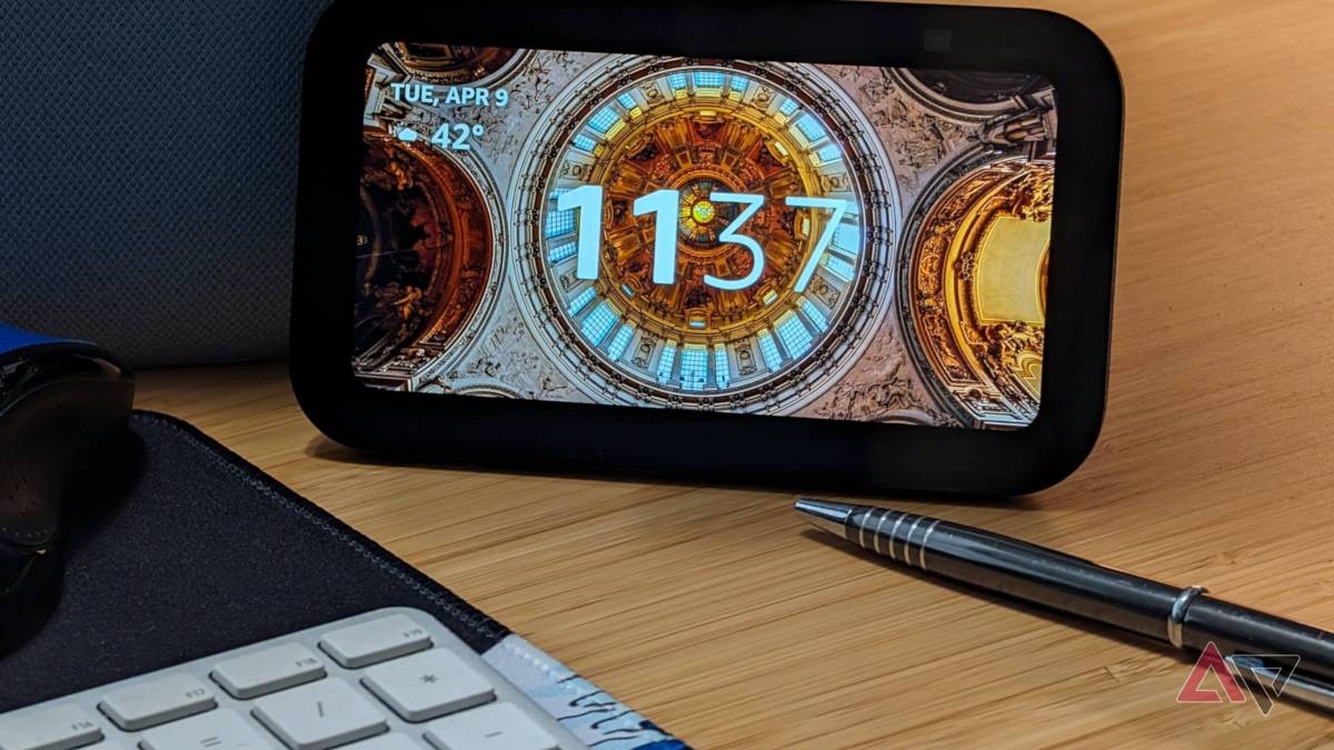 How to change the background on your Amazon Echo Show