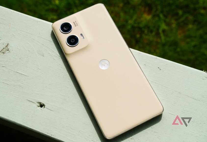 In 2025, some Android phones should ditch their camera bumps