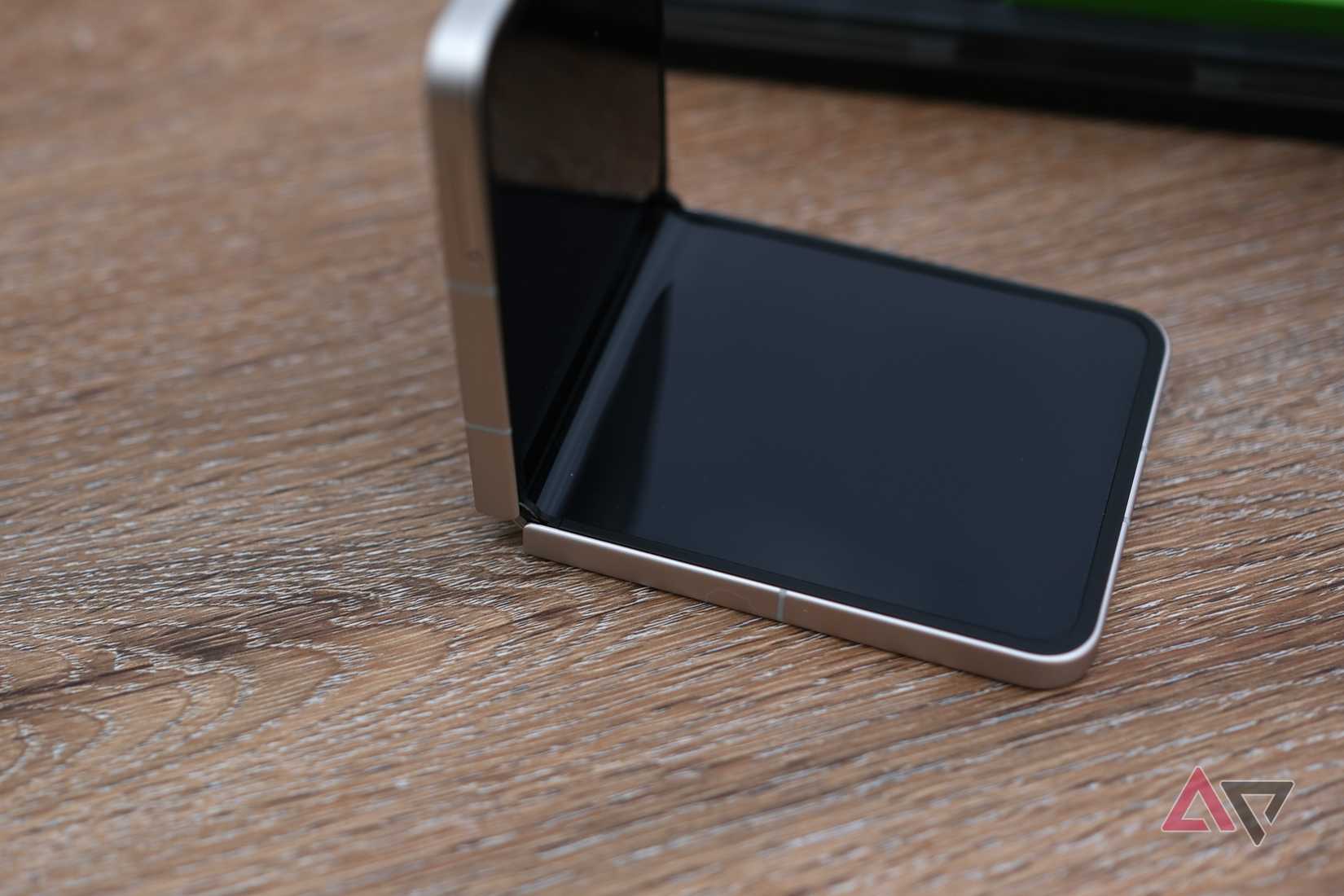 6 reasons why I'll never buy another foldable phone