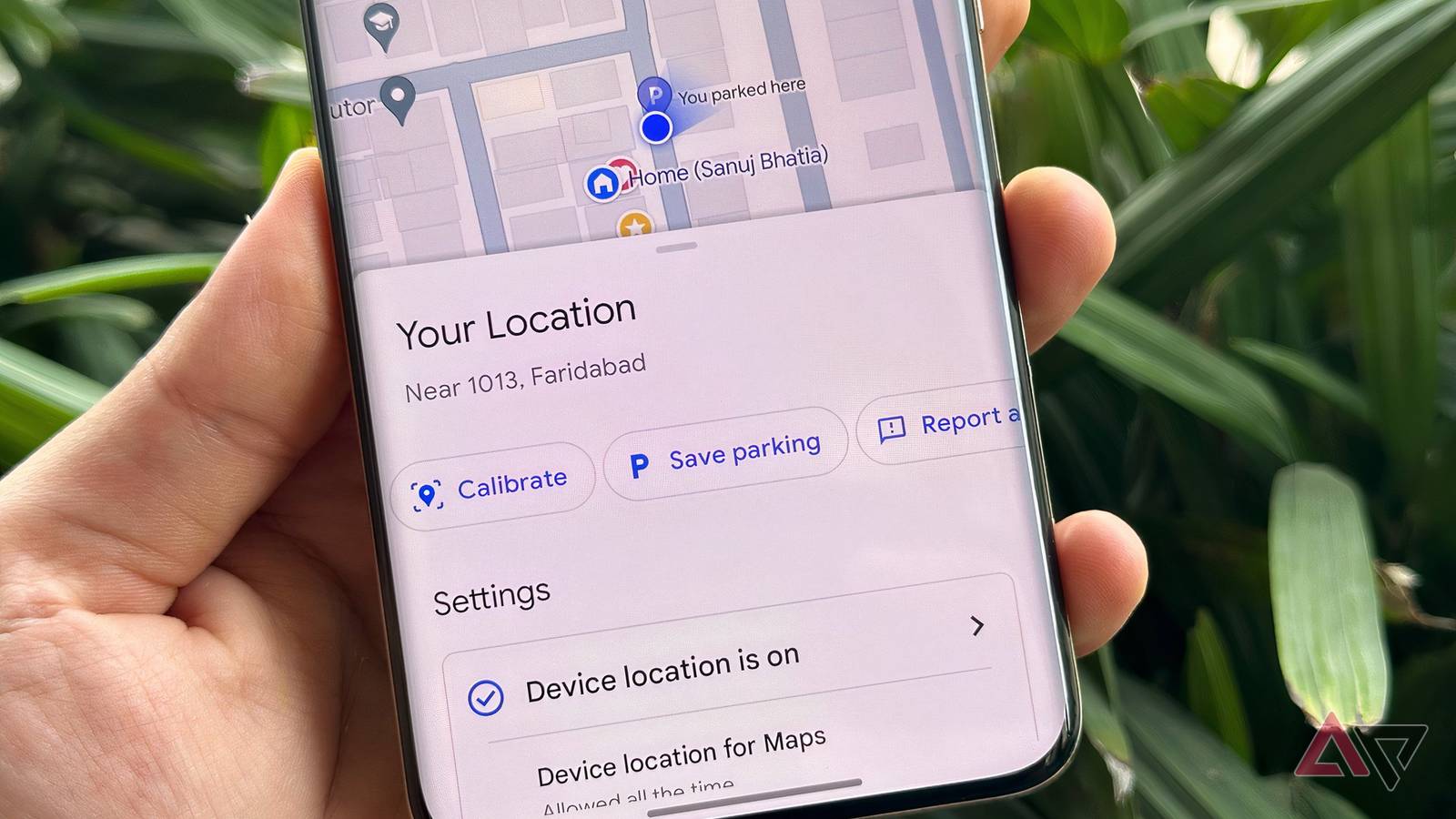 Google is working to add location requests to the Find Hub app