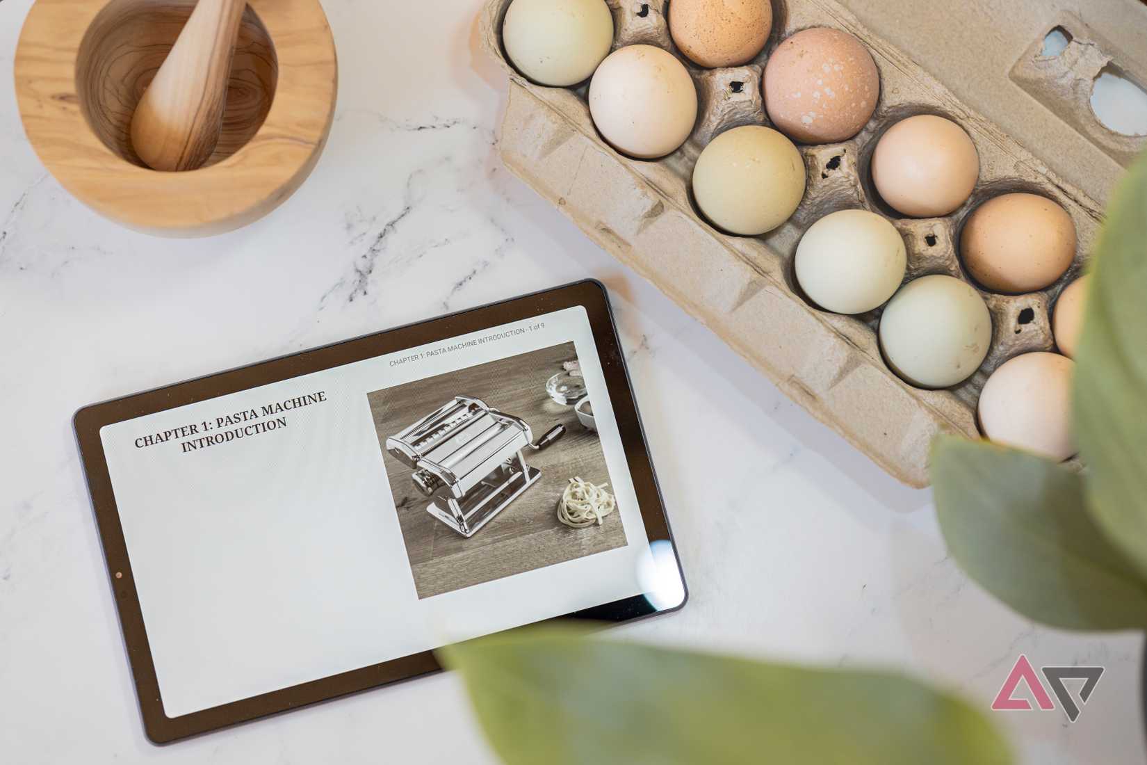 Nook 9-inch Lenovo Tablet review: Not over, not under, just achieving