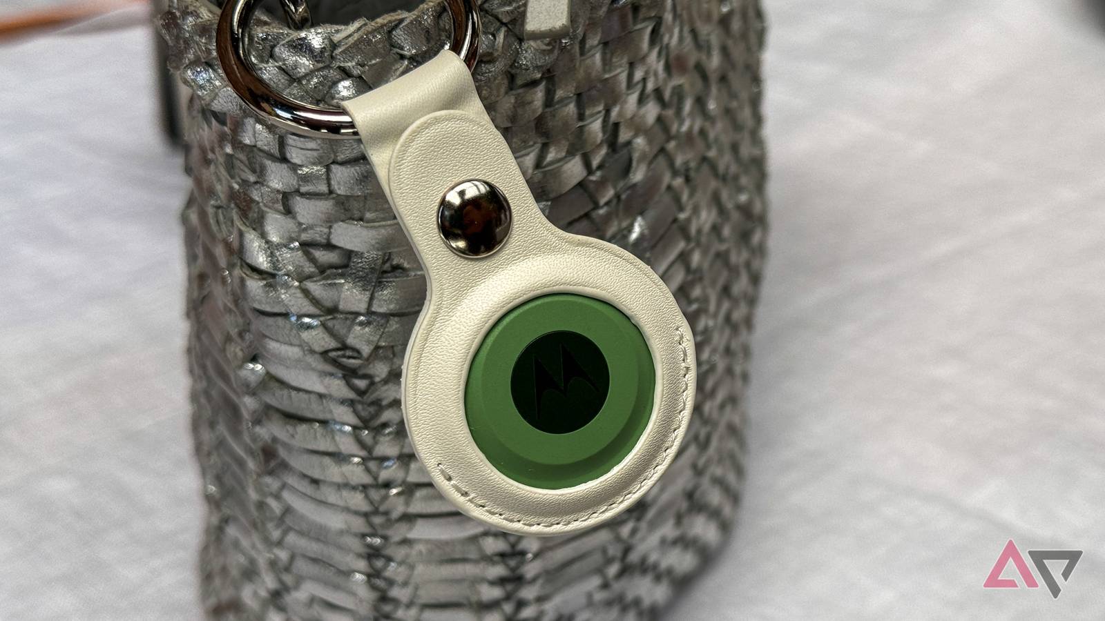 Moto Tag’s big Ultra Wideband upgrade finally gets a wide rollout