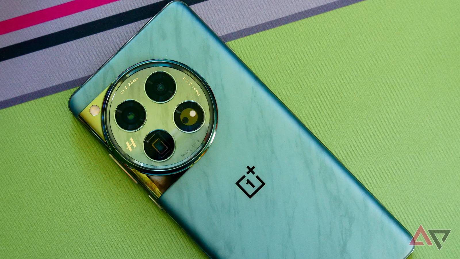 OnePlus 12: 9 essential tips and tricks every owner should know