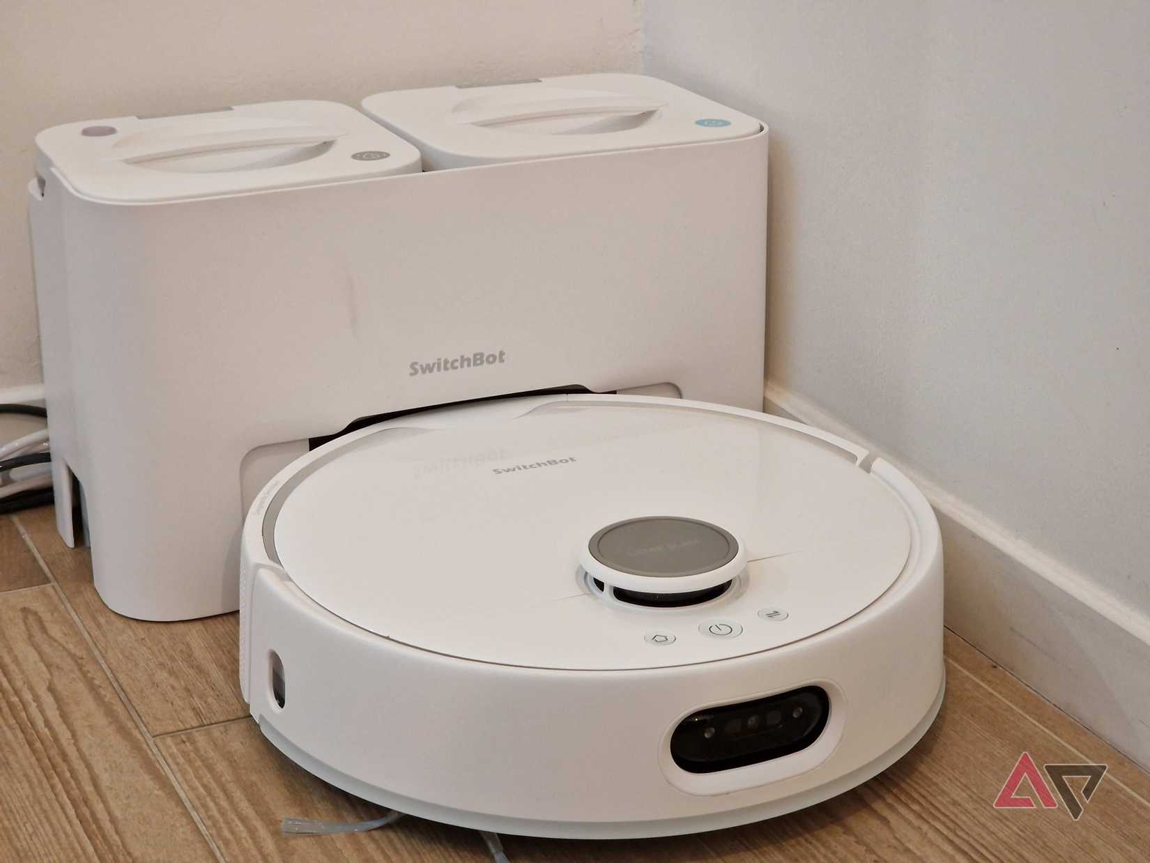 SwitchBot S10 review: Innovative design that minimizes maintenance