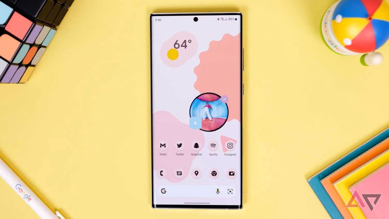 How to give your old Android phone a Pixel makeover