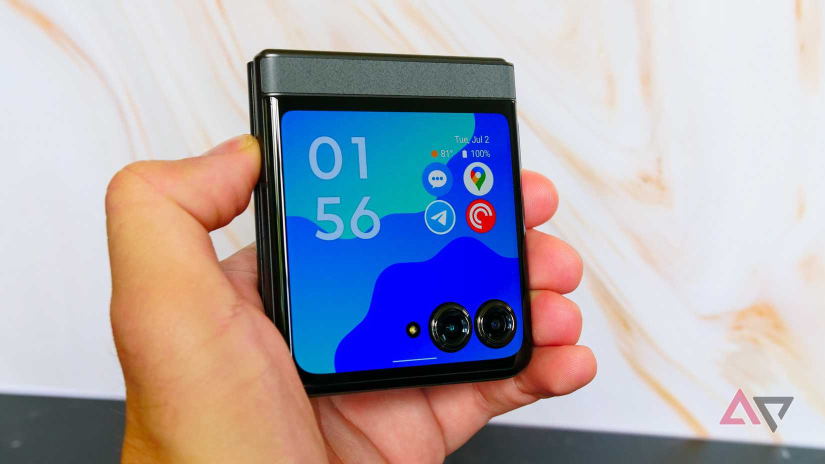 Motorola Razr (2024) review: An unbeatable price for a pretty great ...