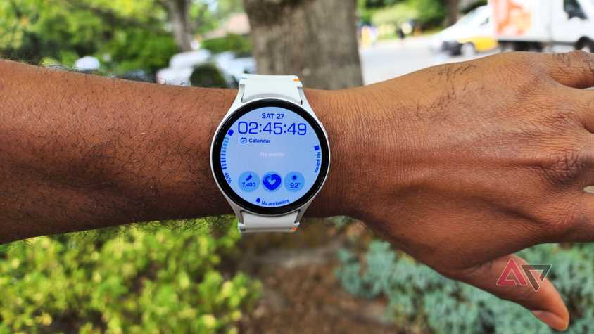 Best smartwatches with fall detection in 2025