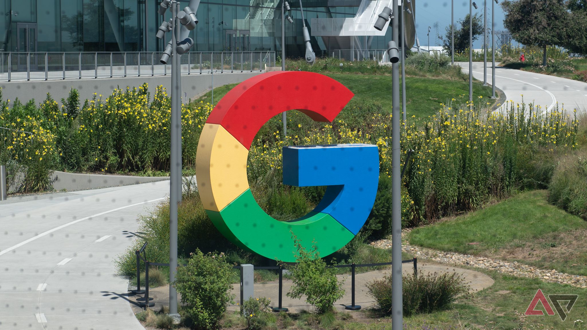 T-Mobile wants to give you a free 5G phone, but you’ll have to go to ...