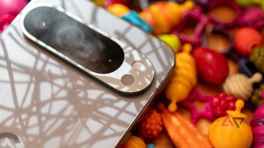How to customize your Google Pixel 9 home screen
