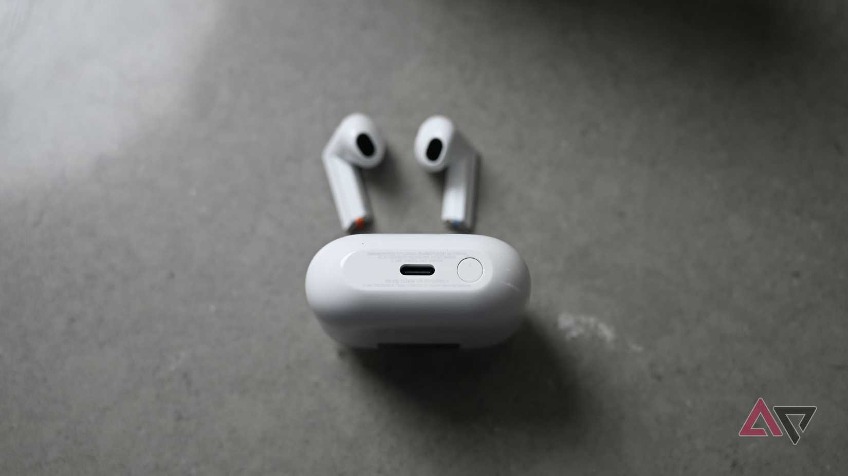 Samsung Galaxy Buds 3 vs Apple AirPods 4: The Android or iOS debacle