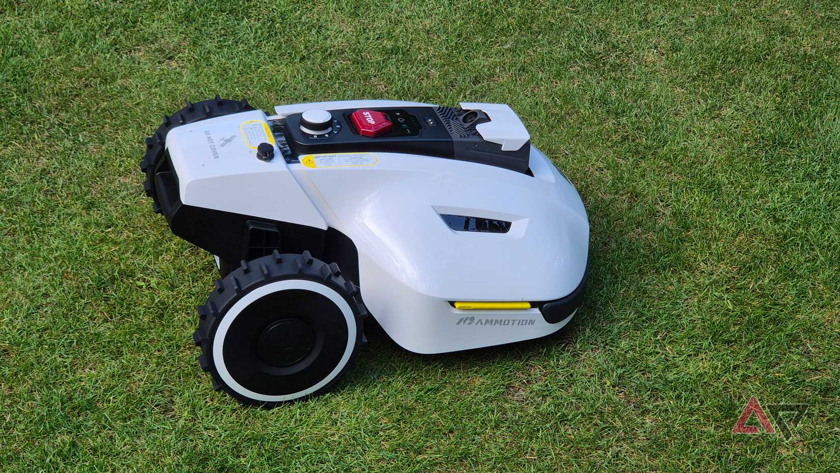 Mammotion Yuka 1500 review: efficient mowing with advanced features