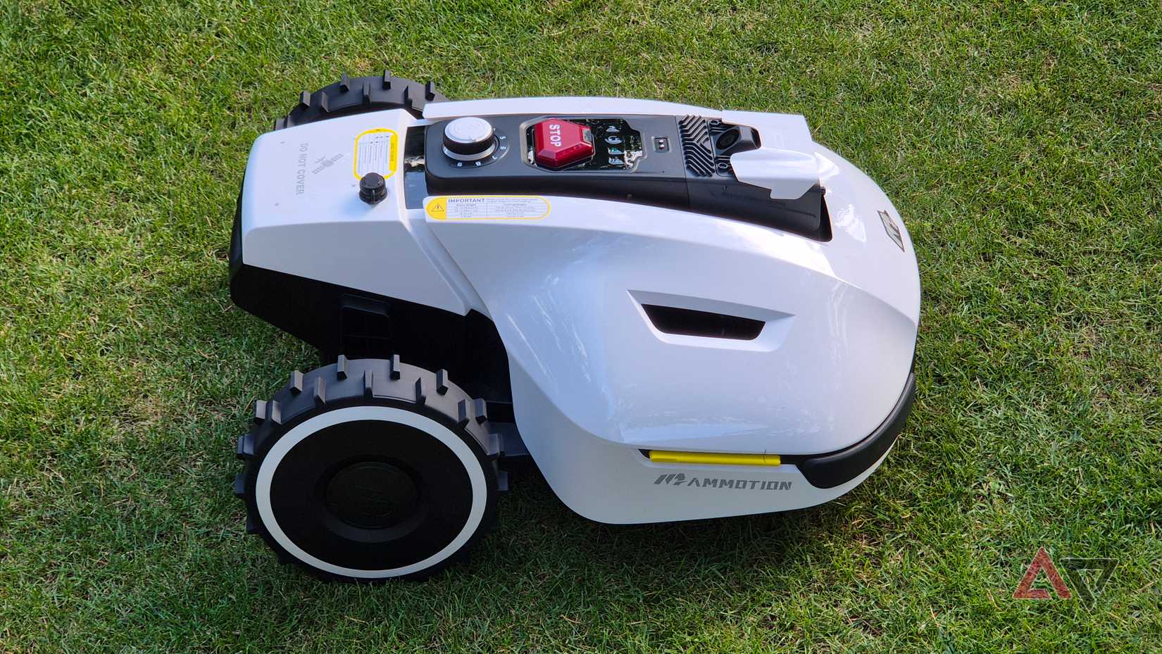 Mammotion Yuka 1500 review: efficient mowing with advanced features