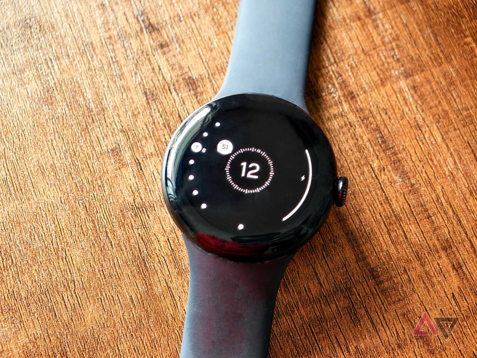 As a long-time Pixel Watch 2 user, here are my top 7 watch faces