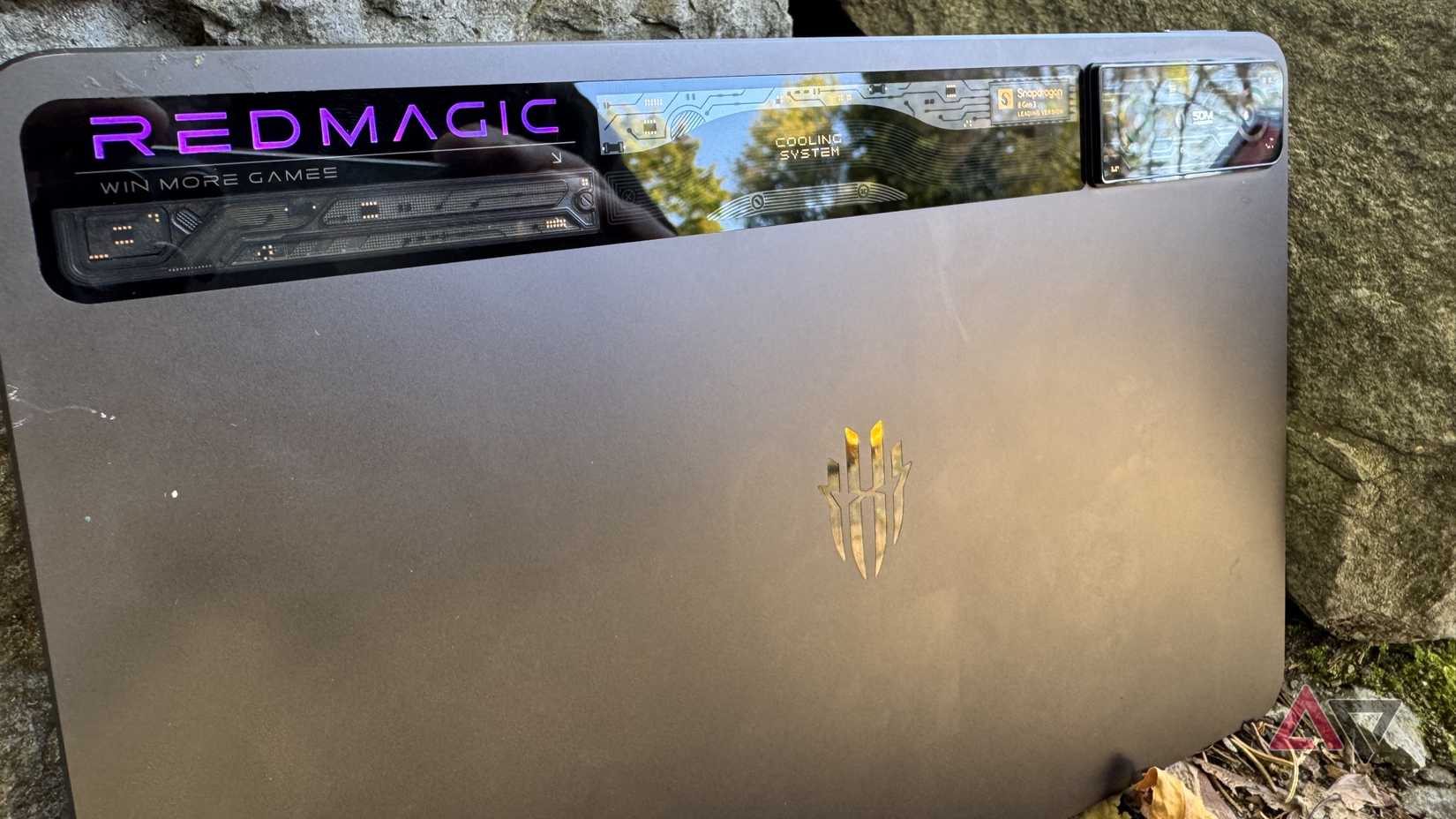 Redmagic Nova review: We put this gaming tablet with a built-in fan to ...