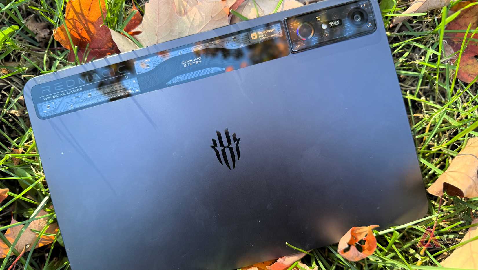 Redmagic Nova review: We put this gaming tablet with a built-in fan to ...