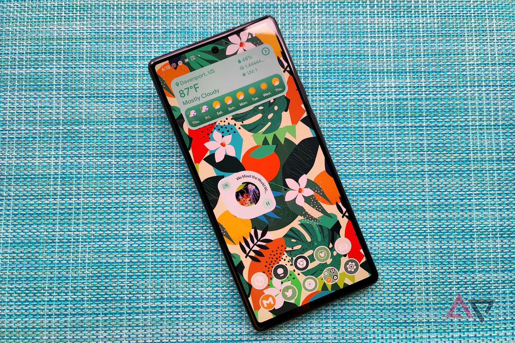 How I organized and decluttered my Android home screen