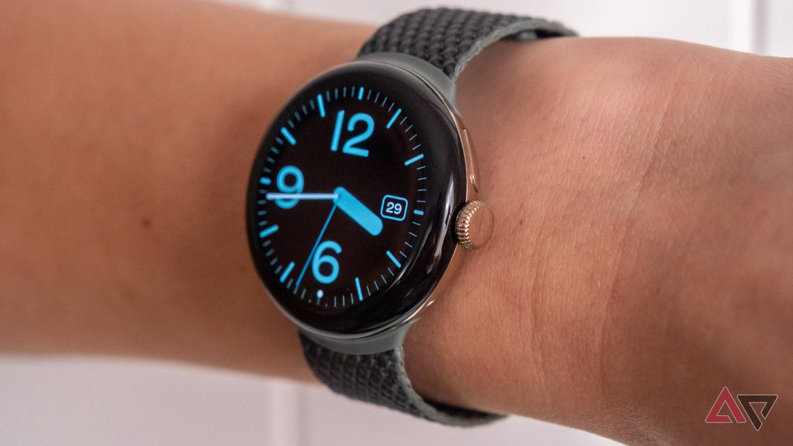 Google Pixel Watch finally gets the media controls it always deserved